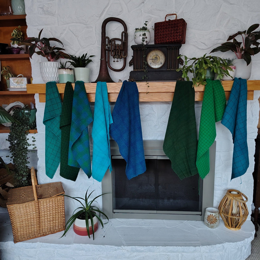 Hand Dyed Textures & Plaids Quarter Yards – All About Ewe Wool Shop