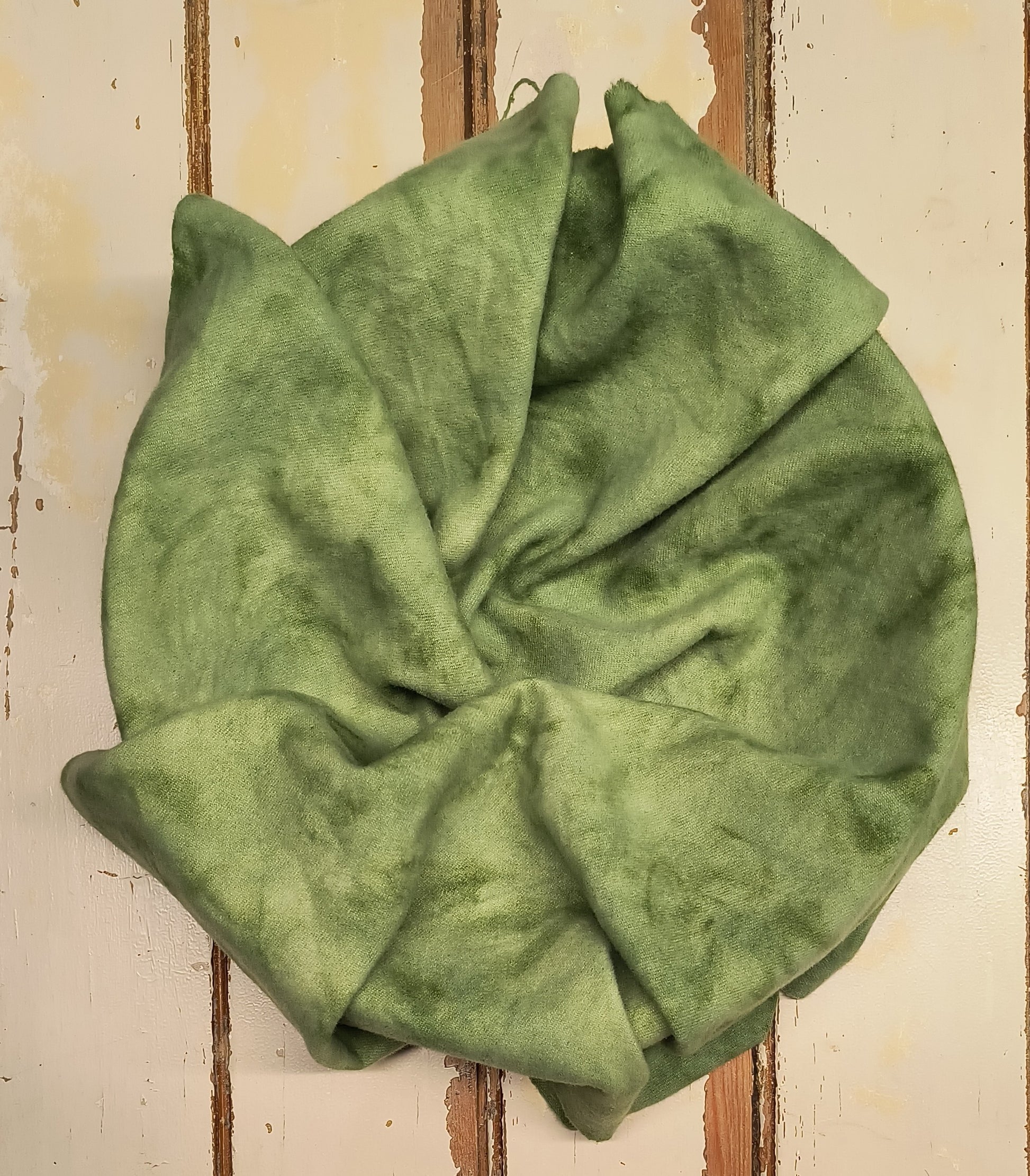 MOSS GREEN 02 M Hand Dyed Wool – All About Ewe Wool Shop