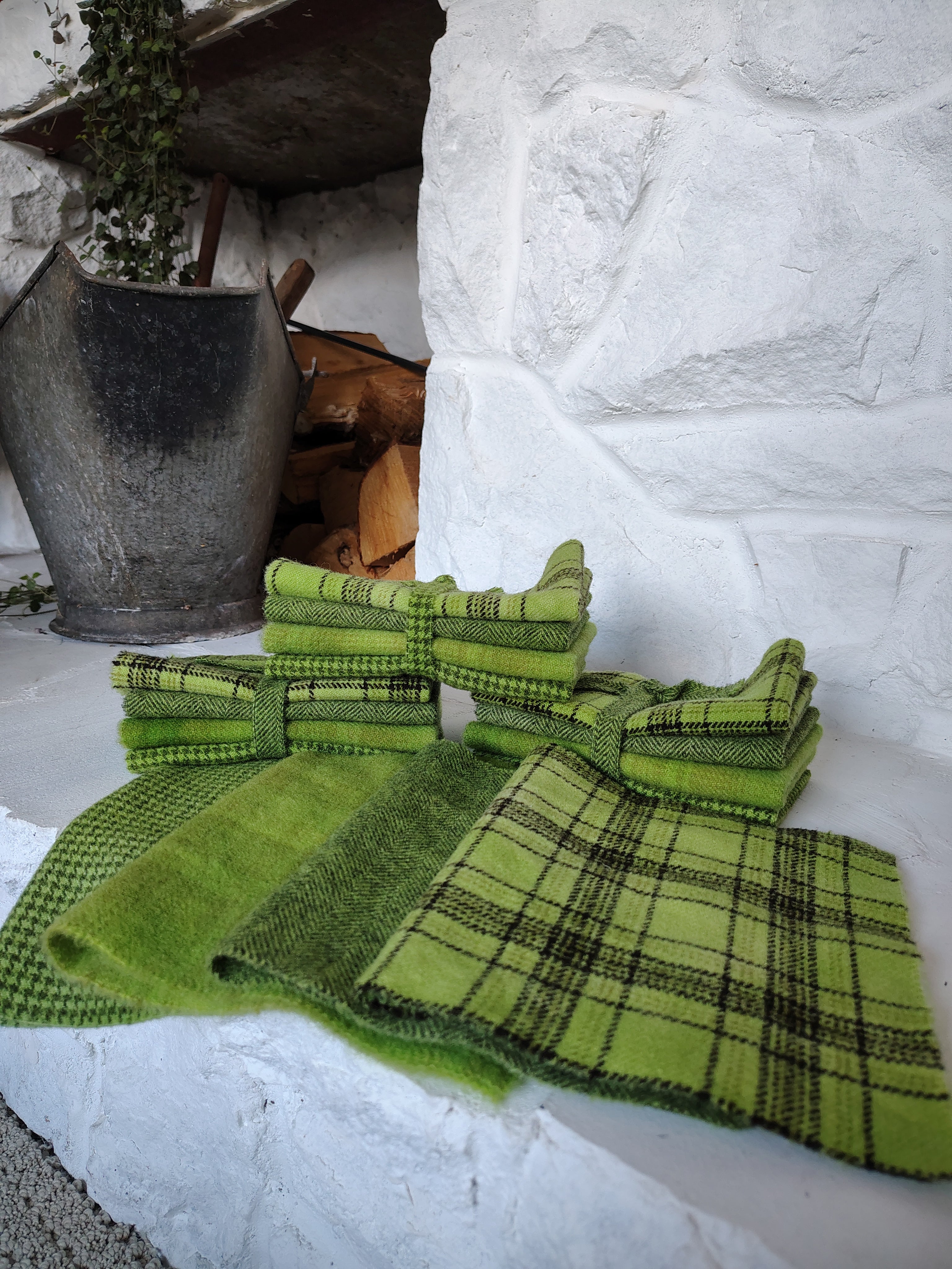 Avocado Hand Dyed Wool Fat Sixteenth Bundle – All About Ewe Wool Shop