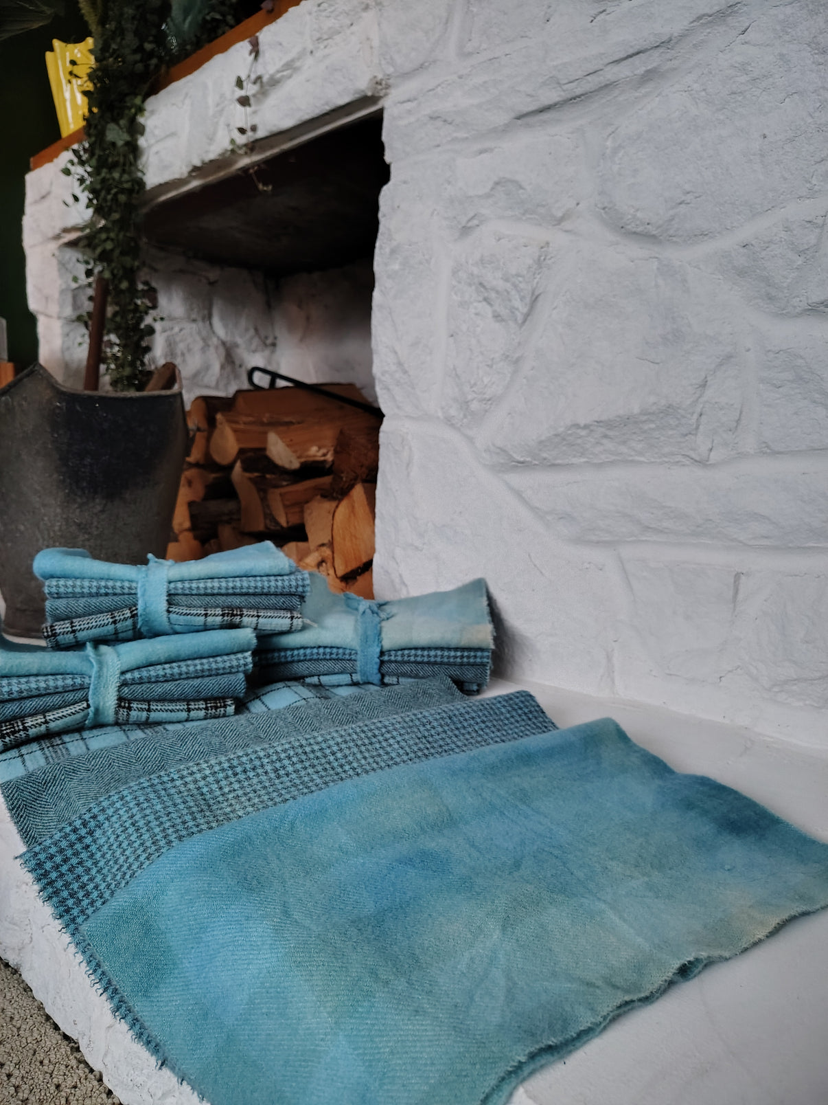 Nautical Hand Dyed Wool Fat Eighth Bundle – All About Ewe Wool Shop