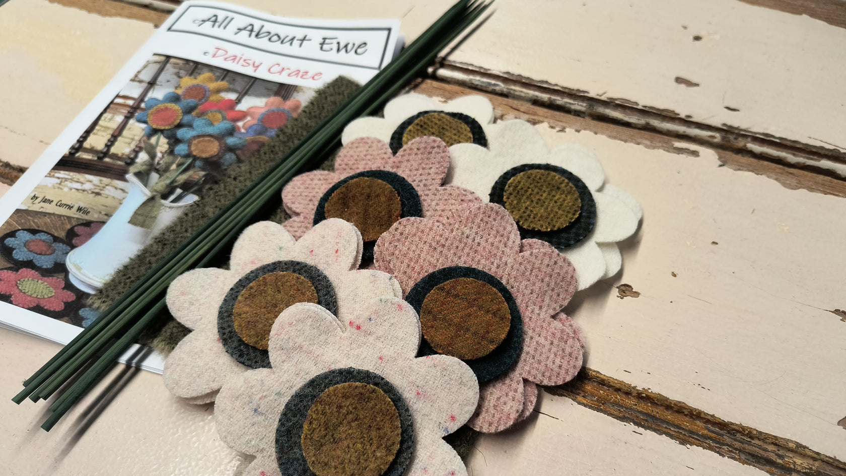 Daisy Craze Kit – All About Ewe Wool Shop