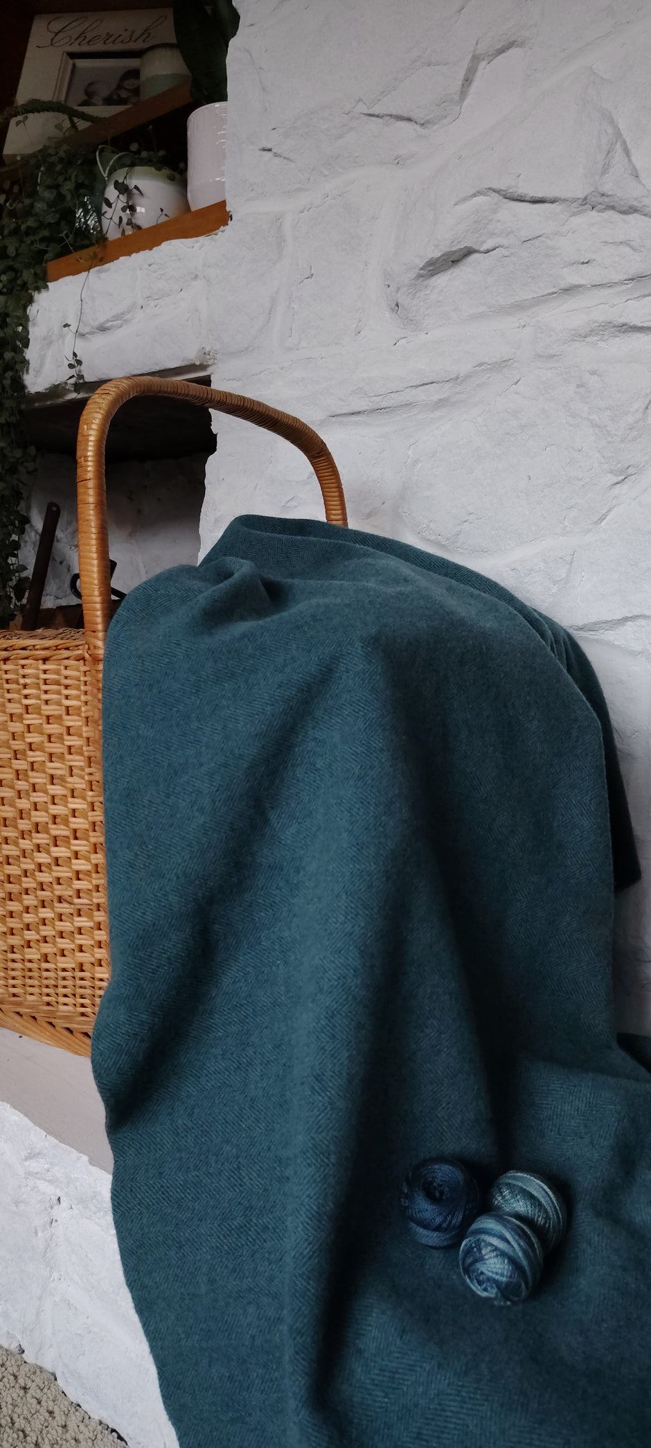 Hand Dyed Herringbone – All About Ewe Wool Shop